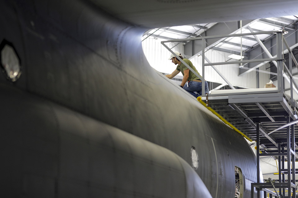 Aviation & Integrated Logistics Support - Sierra Nevada Corporation | SNC